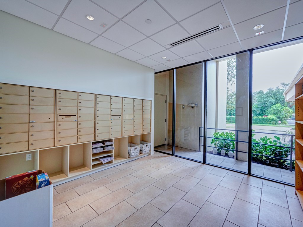 Embassy House in Sarasota, FL 34236 | Candy Swick's Real Estate