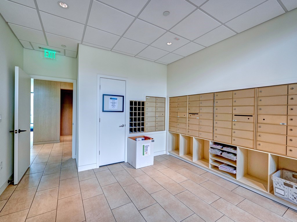 Embassy House in Sarasota, FL 34236 | Candy Swick's Real Estate